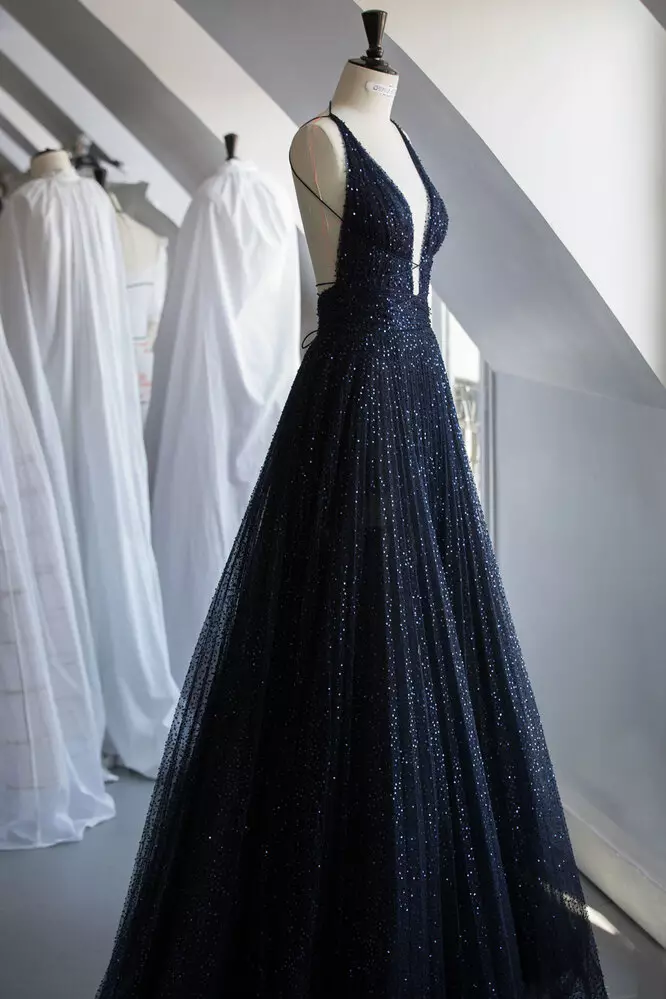 In detail: Dior dress, in which Chiara Franius introduced a film in Venice 60730_3