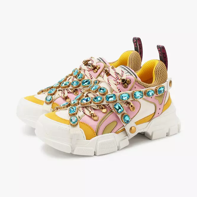 Crystals and gilding: Change old sneakers for more glamorous 60868_7