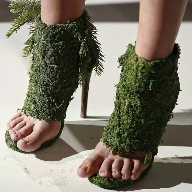 Real UGLY SHOES: 16 pairs of ugly shoes that you want to forget 61047_10