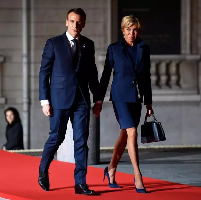 Melania Trump or Brick Macron: Who among the first ladies there is a suit 61076_10