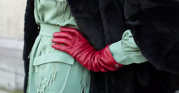 How to quickly choose stylish leather gloves for autumn?