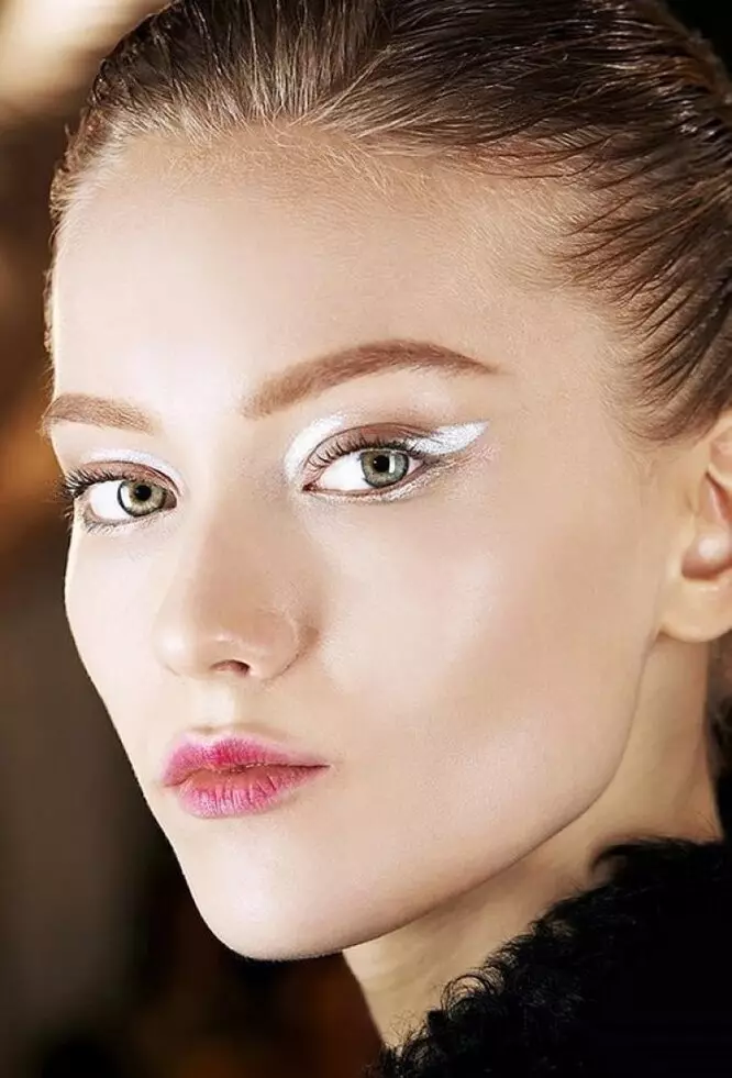 Trends in Makeup for autumn 2019 61173_14