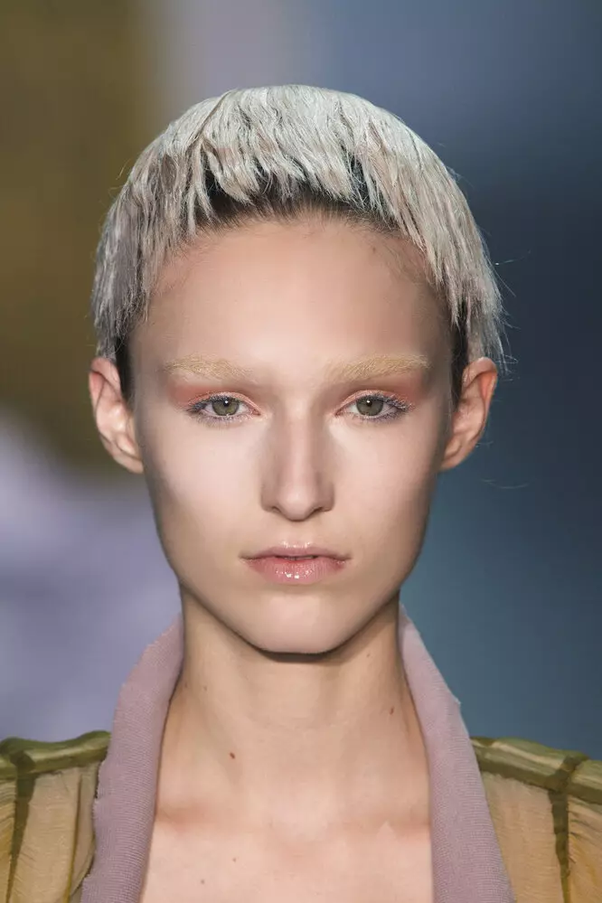Trends in Makeup for autumn 2019 61173_22