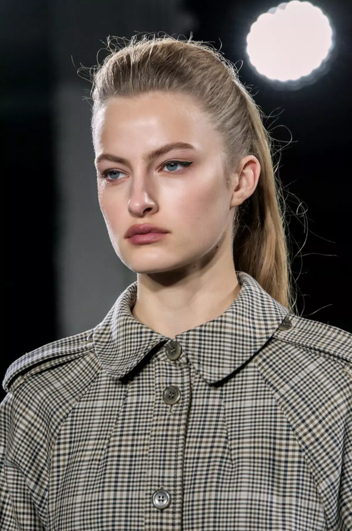 Trends in Makeup for autumn 2019 61173_8