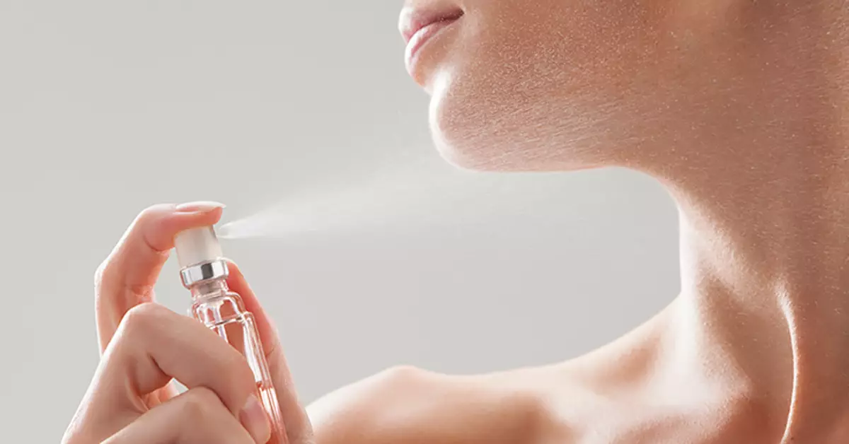 5 Errors that you make when applied perfume!