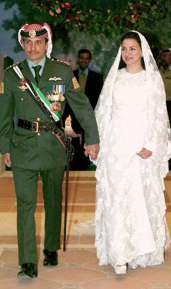 Royal Scope: The most beautiful wedding dresses Princesses 64559_12