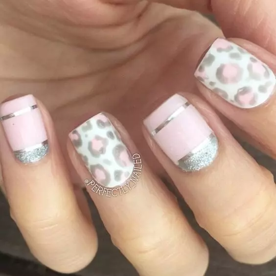 Feminine and gentle: 30 spectacular ideas for pink manicure 64576_18