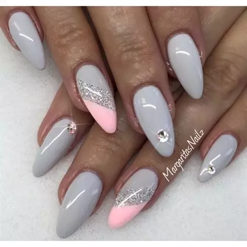 Feminine and gentle: 30 spectacular ideas for pink manicure 64576_29
