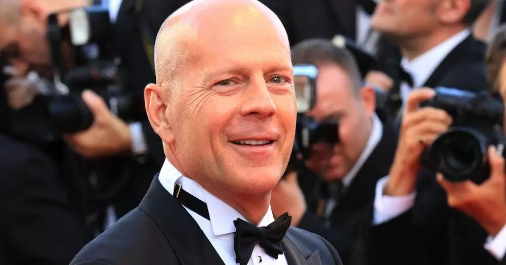 Bruce Willis: "Build plans in Russia - the case is useless!"