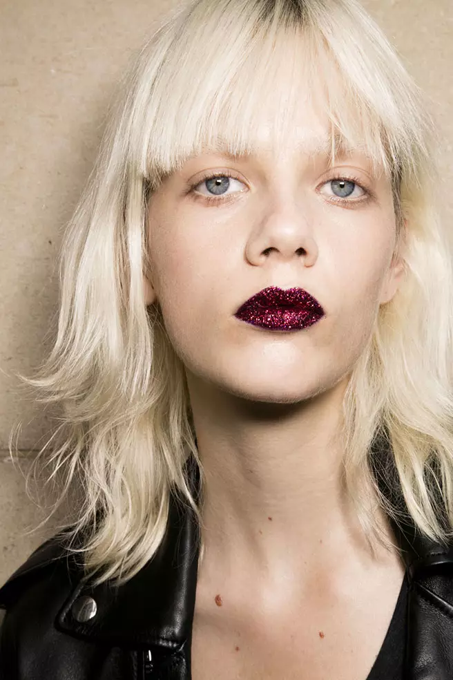 Bright Arrows and Other Autumn Beauty Trends at Atelier Versace 65234_4