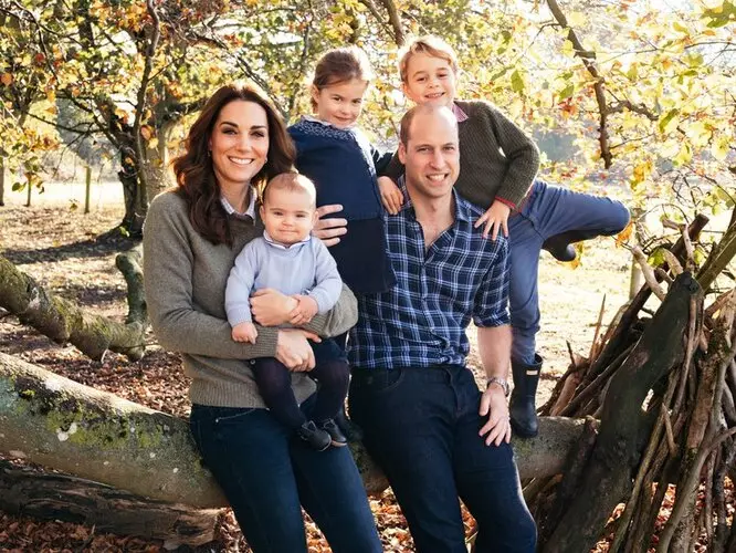 De 15 moaiste foto's fan Kate Middleton en Prins William, dy't elkenien yn leafde leauwe sil 6957_8