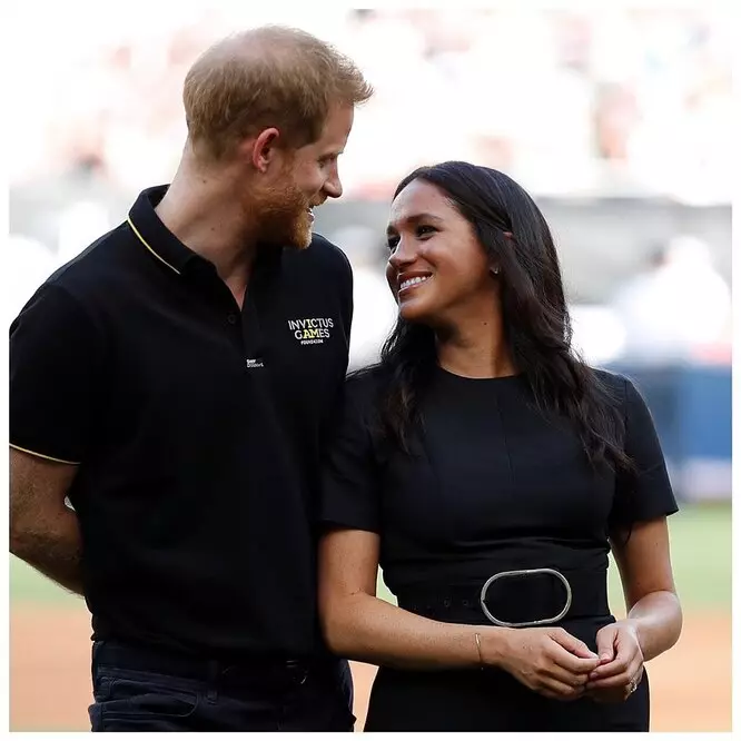 16 nejvíce delikátní, smyslné a romantické fotky Megan Plan a Prince Harry 7893_5