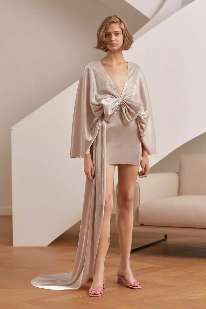 Kleidid väärt Aphrodites New Kalmanovichi Spring-Summer Collection 2020 805_1