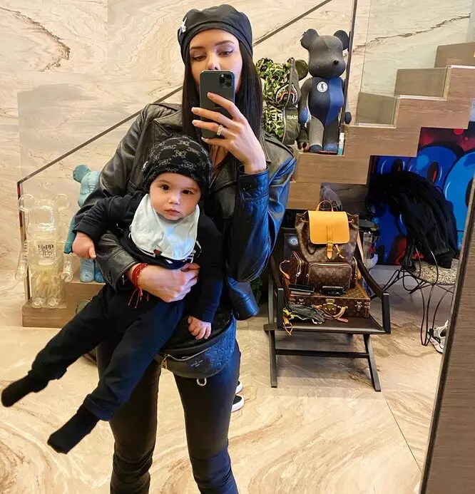 Timatijeva mama je pojasnila, zakaj se odjavil od Anastasije Racely v Instagramu 8965_1