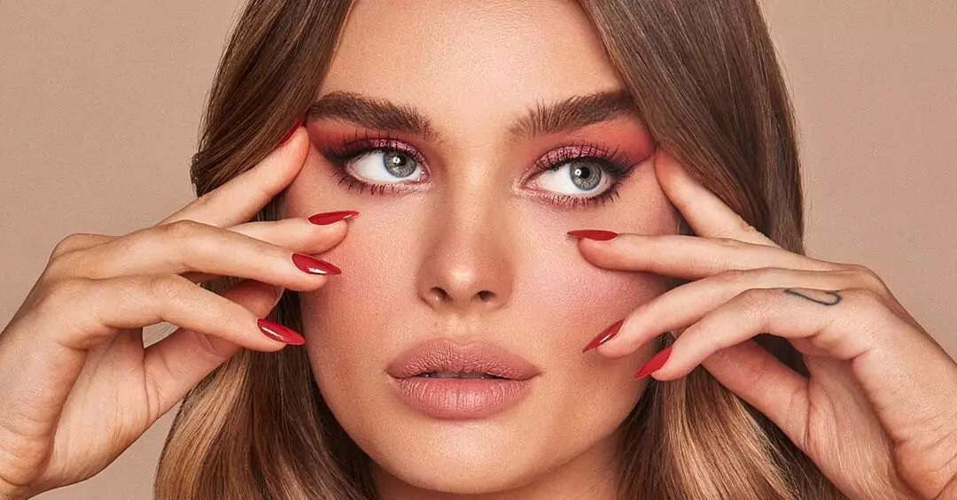 7 méthodes de maquillage, qui réduisent visuellement les yeux